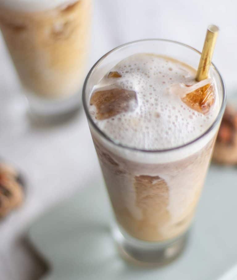 Creamy Vanilla Almond Milk Latte (Hot or Iced Recipe) - Sunkissed Kitchen