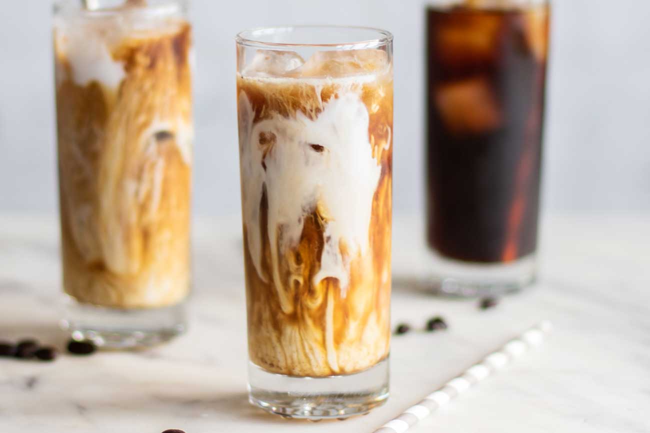 Cold Brew Coffee Ratio (The Ultimate Home Brewing Guide) - Sunkissed ...
