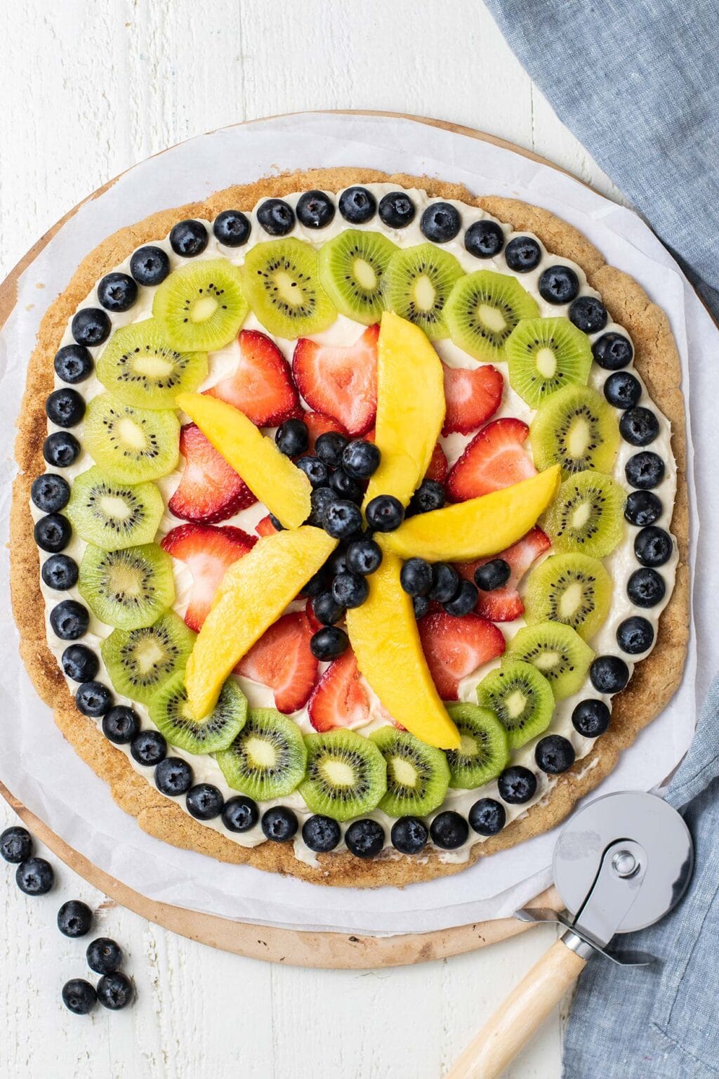 Fruit Pizza on a Cookie Crust - Sunkissed Kitchen