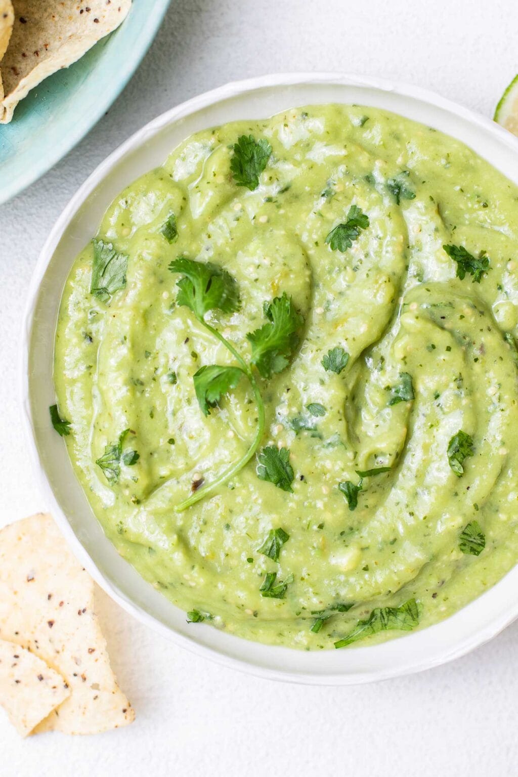 Creamy Avocado Salsa Verde - Roasted Tomatillo Avocado Salsa ...