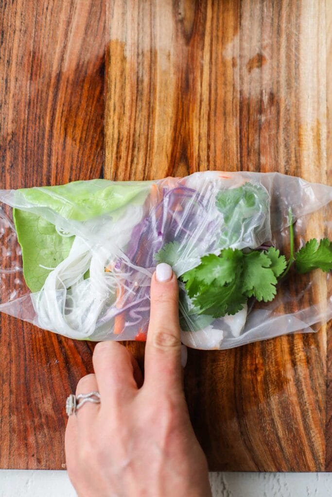 Vietnamese Spring Rolls (Gỏi Cuốn) with Dipping Sauce - Sunkissed Kitchen