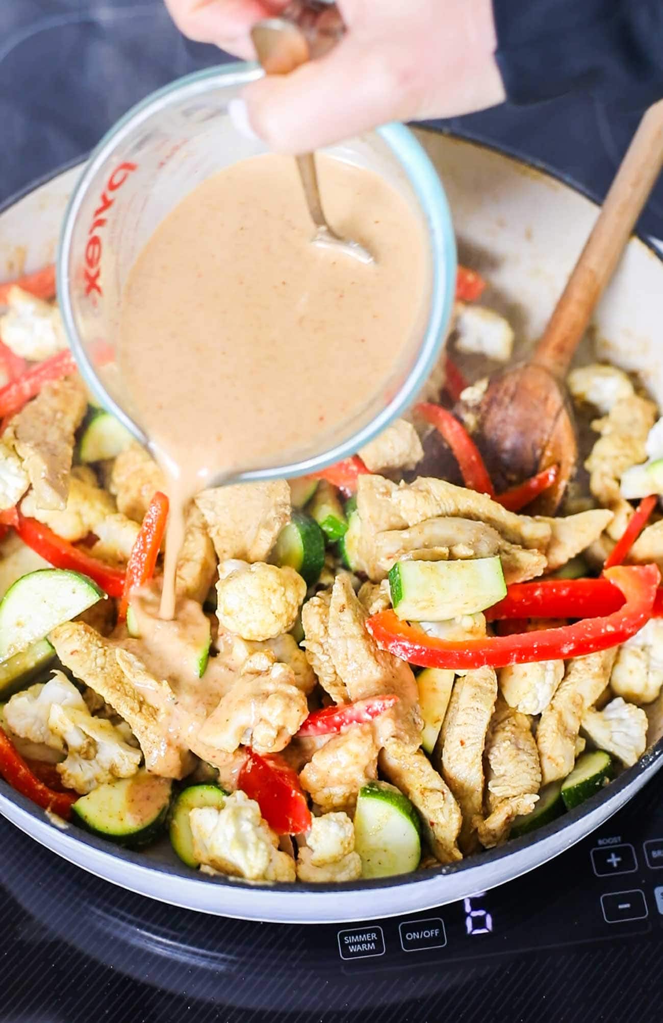 Easy Chicken Satay Stir Fry - Sunkissed Kitchen